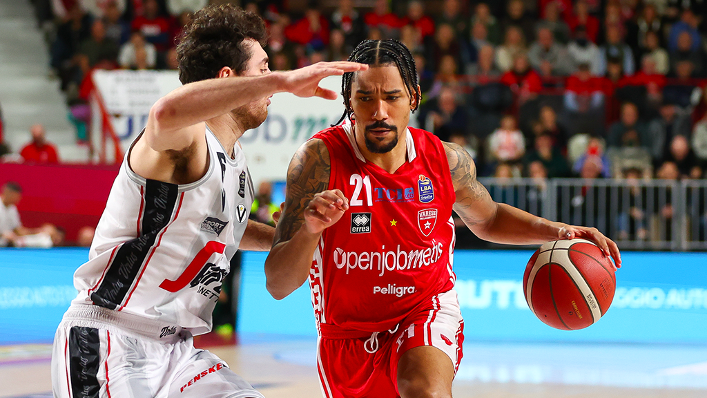 LA VIRTUS ESPUGNA LA ITELYUM ARENA - Pallacanestro Varese